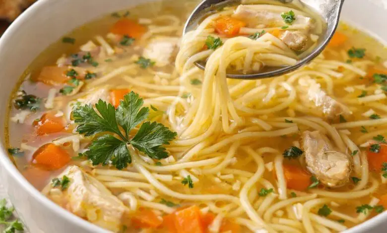 Sopa de Pollo y Verduras - Recetas Caseras